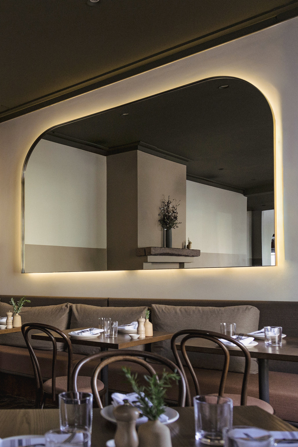 Sphere Mirror – Powersurge