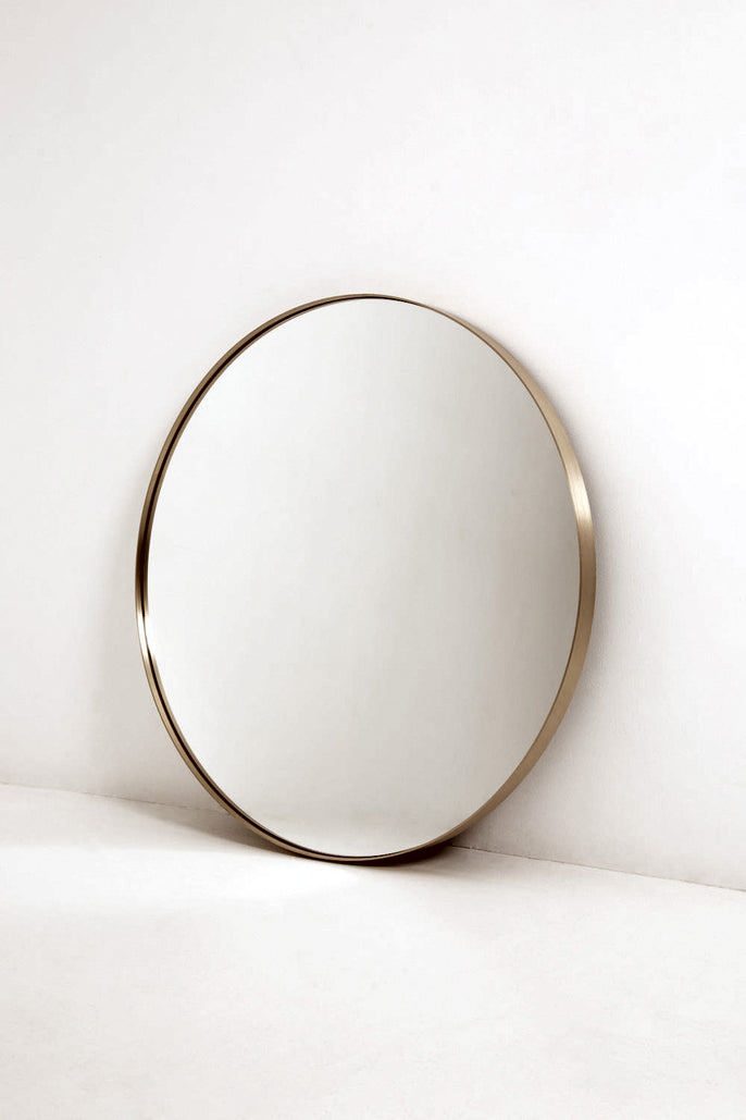 Sphere Mirror – Powersurge